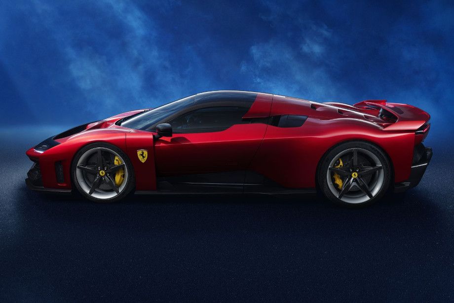 Представлена самая мощная дорожная Ferrari — F80 мощностью 1200 лошадиных сил - Чемпионат