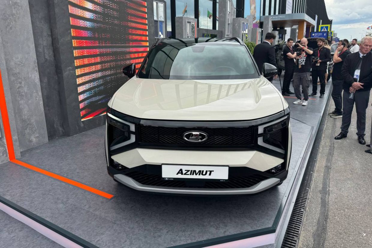 ПМЭФ 2025: состоялась мировая премьера кроссовера Lada Azimut - Чемпионат