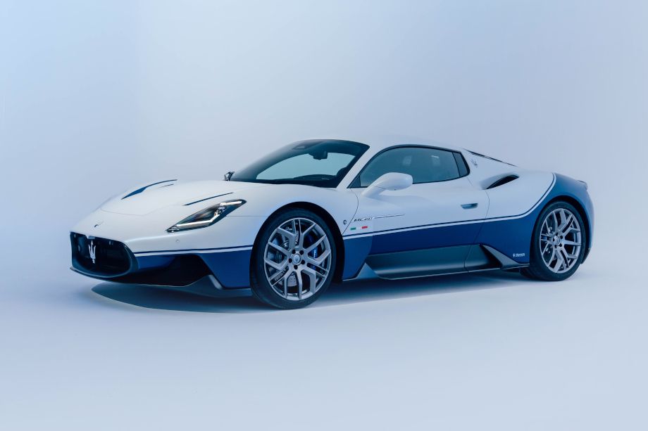 Maserati создала спорткар в честь машины, выигравшей шесть чемпионатов мира - Чемпионат