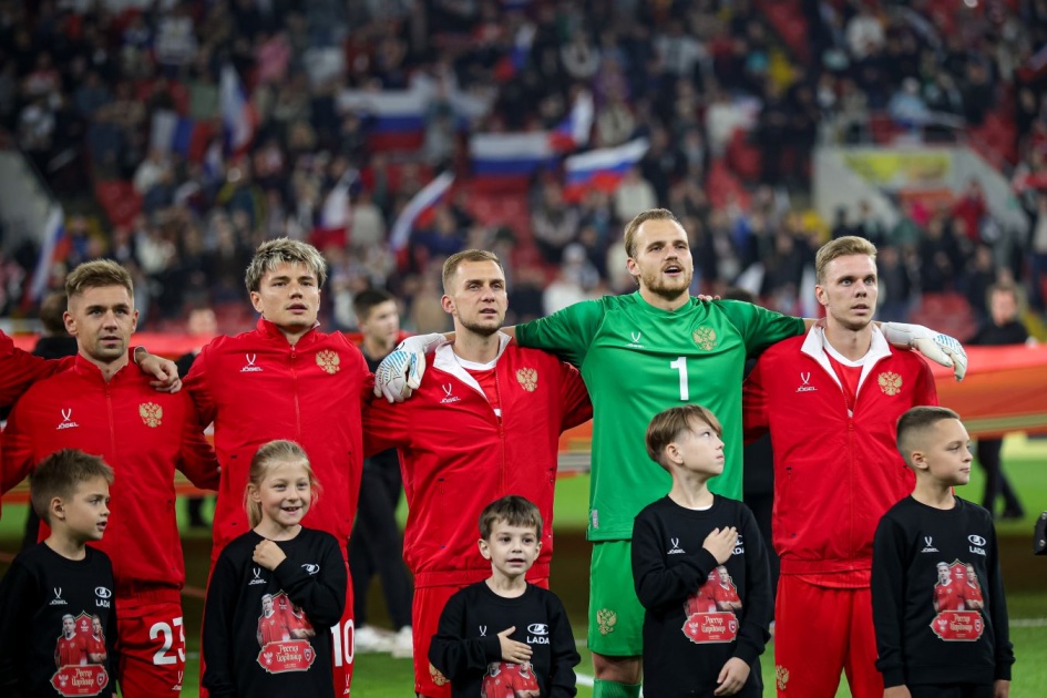 Маршал исполнит гимн России перед матчем с Боливией, после игры ...