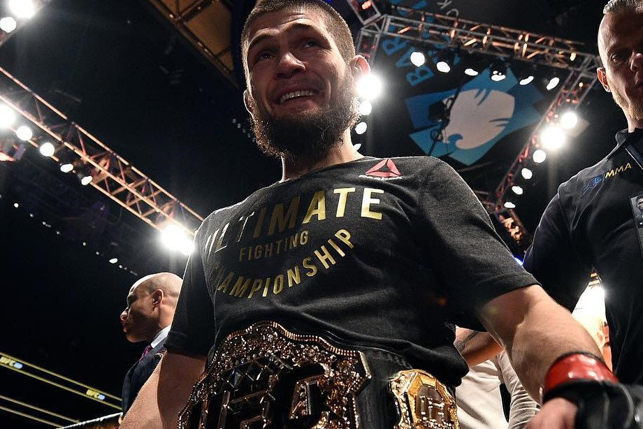 Хабиб Нурмагомедов — чемпион UFC в лёгком весе, Макгрегор арестован ...