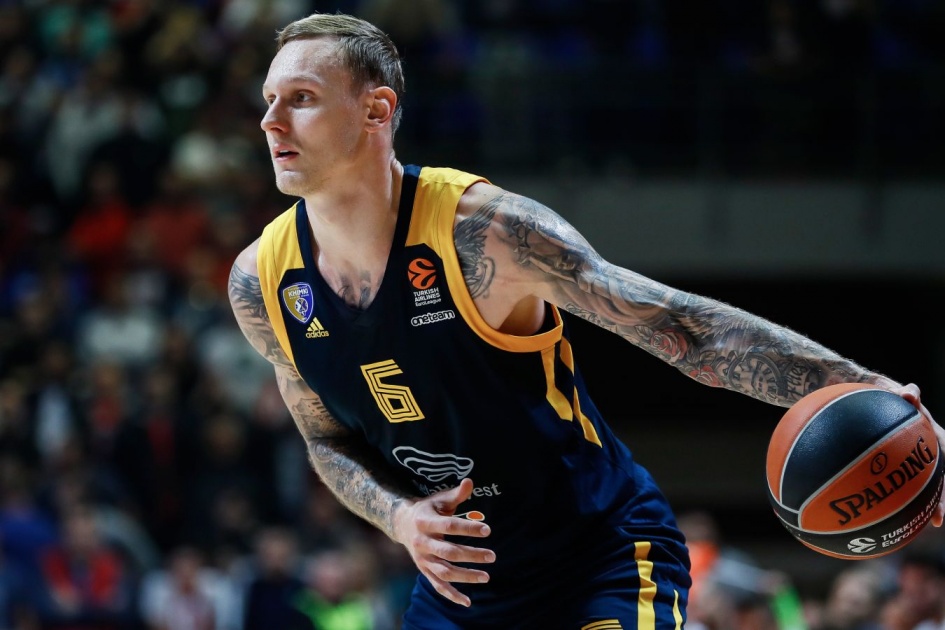 Биография Яниса Тиммы: личная жизнь бывшего мужа Анны Седоковой, фото ...