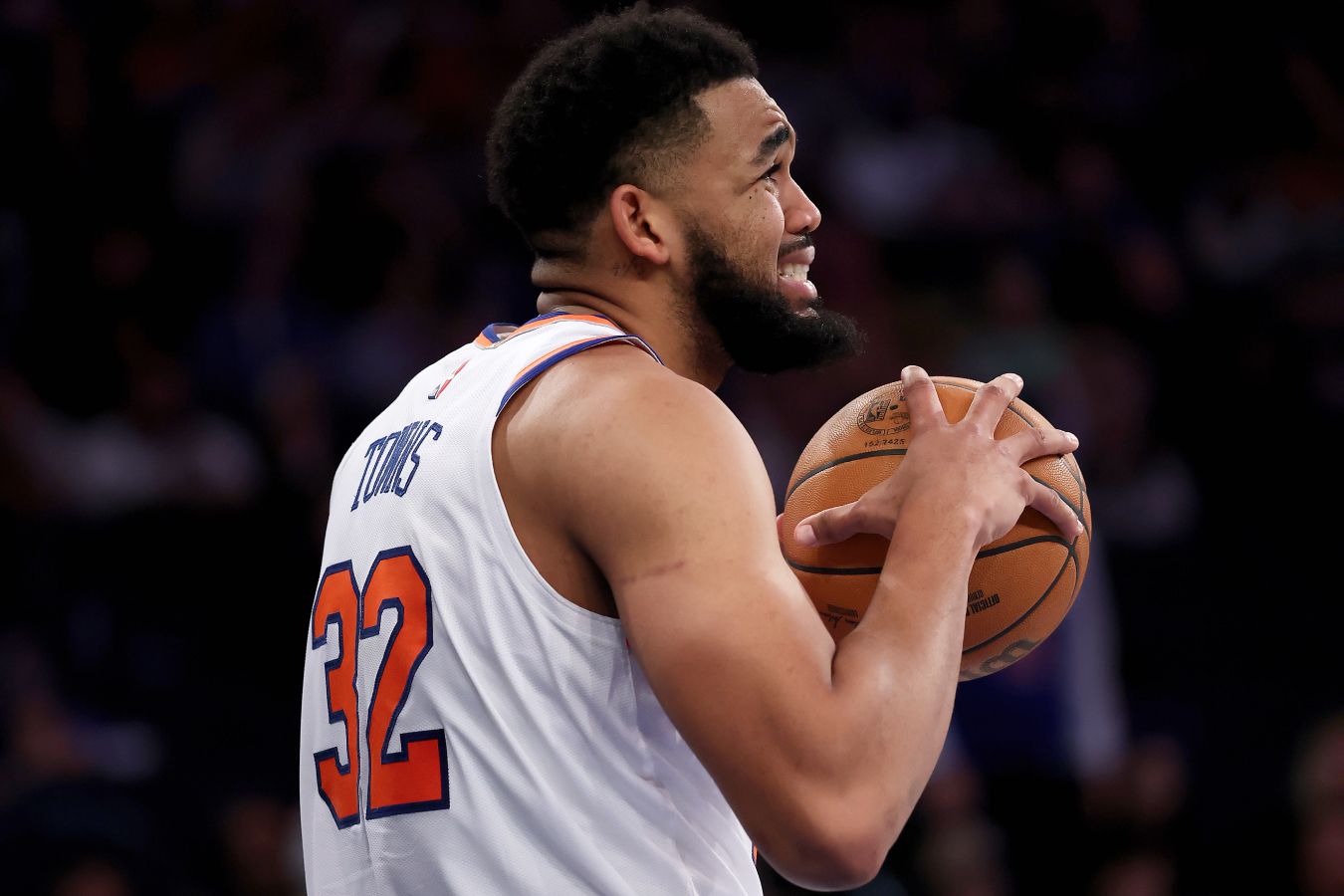 Детройт Пистонс — Нью-Йорк Никс, результат матча 25 апреля 2025, счет ...