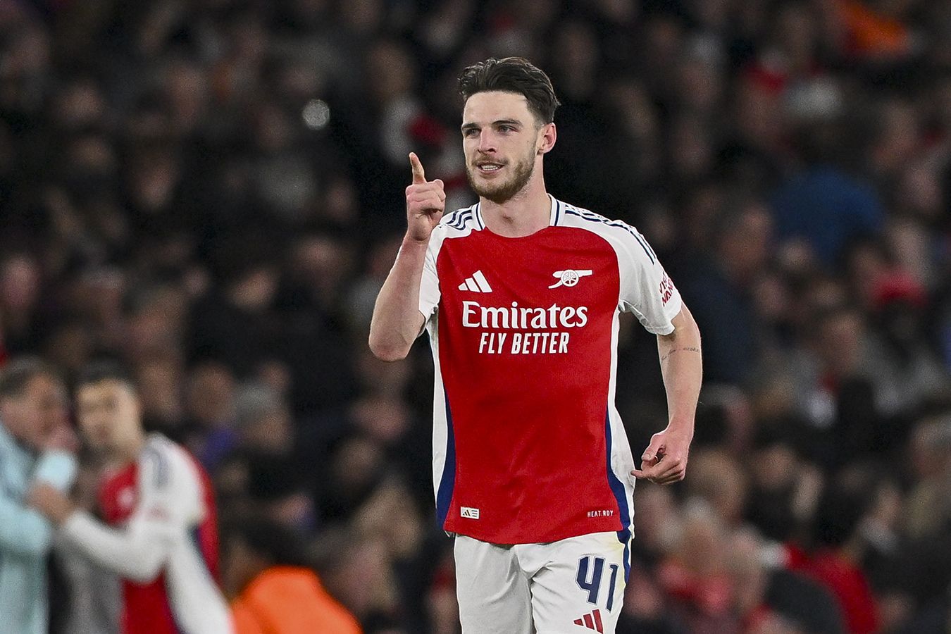 Деклан Райс высказался о победе «Арсенала» в матче 1/4 финала Лиги ...