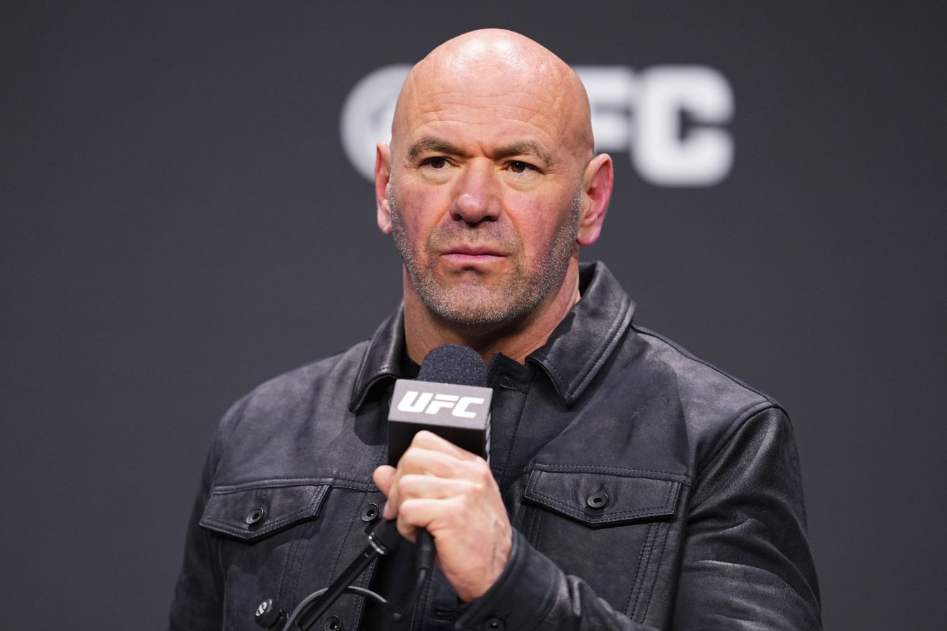 «Не нравится — не смотрите». Уайт ответил критикам главного боя UFC 325 ...
