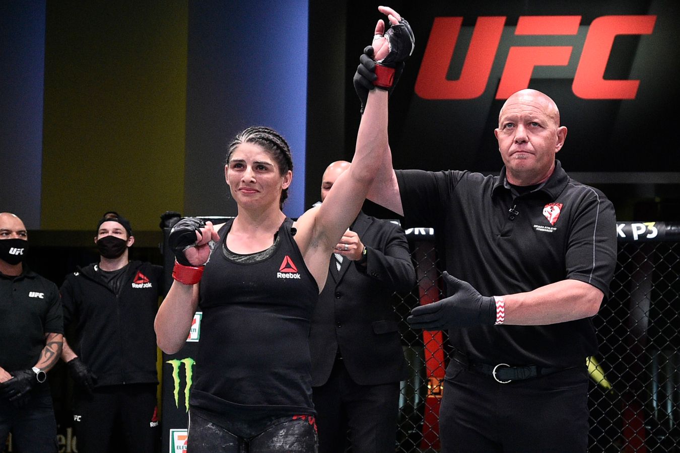 Участник турнира UFC Fight Night 251 объявил о завершении карьеры после ...