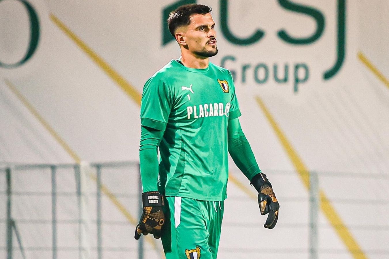 Российский вратарь Иван Злобин сыграл «на ноль» второй матч в ...