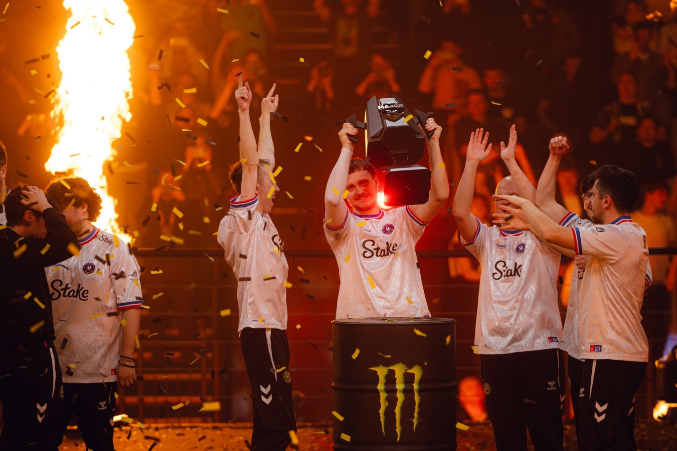 Названы самые популярные команды StarLadder Budapest Major 2025 по CS 2 - Чемпионат