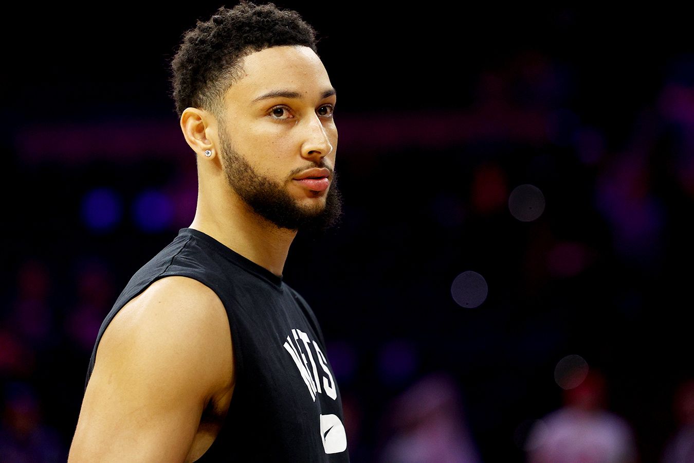 Бен Симмонс продемонстрировал свои навыки во время практики против ...