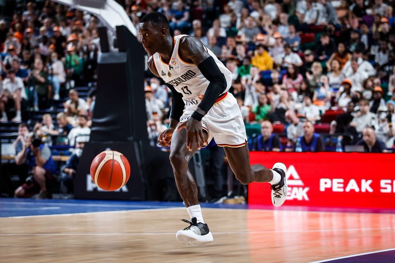 Деннис Шрёдер — о матче с Латвией: это была худшая игра в моей карьере ...