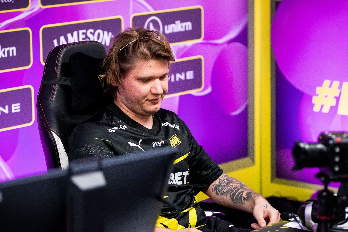 s1mple может уйти из NAVI и приостановить карьеру в Counter-Strike, его ...