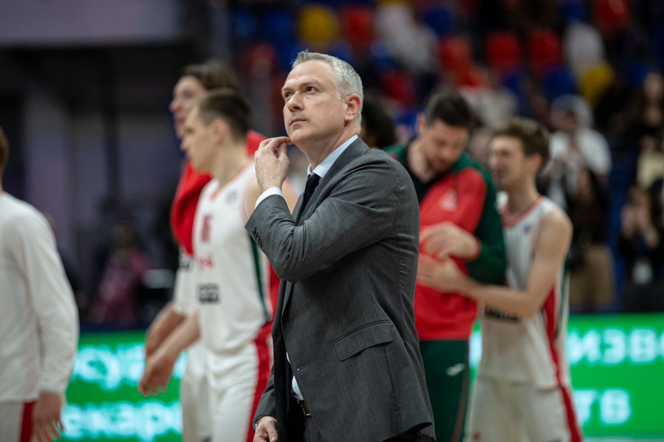 Эмил Райкович: хочу попросить прощения у всех наших болельщиков за ...