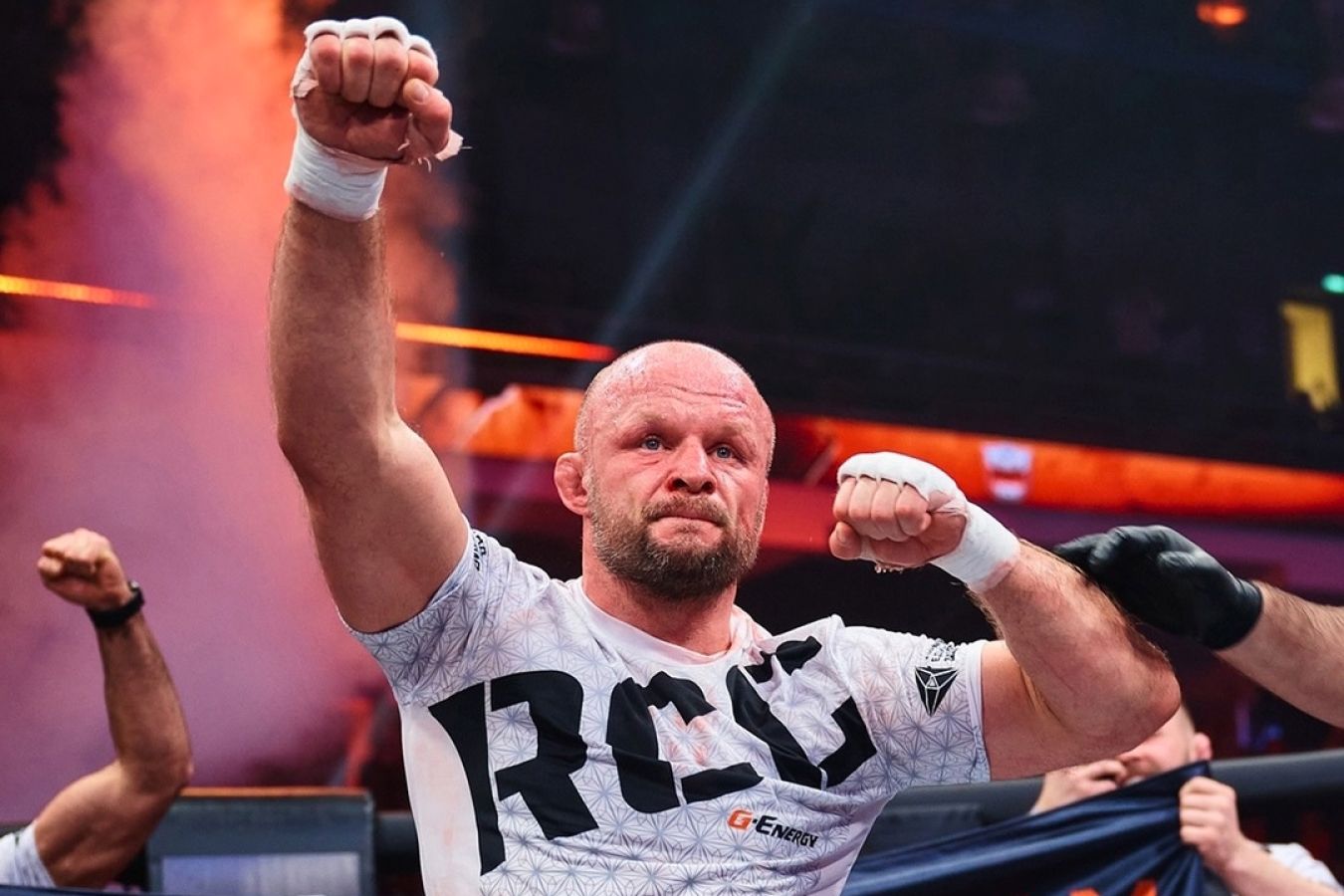 Александр Шлеменко – Владислав Ковалёв, MMA 31 мая 2025 года, RCC, Александр Шлеменко: биография ...