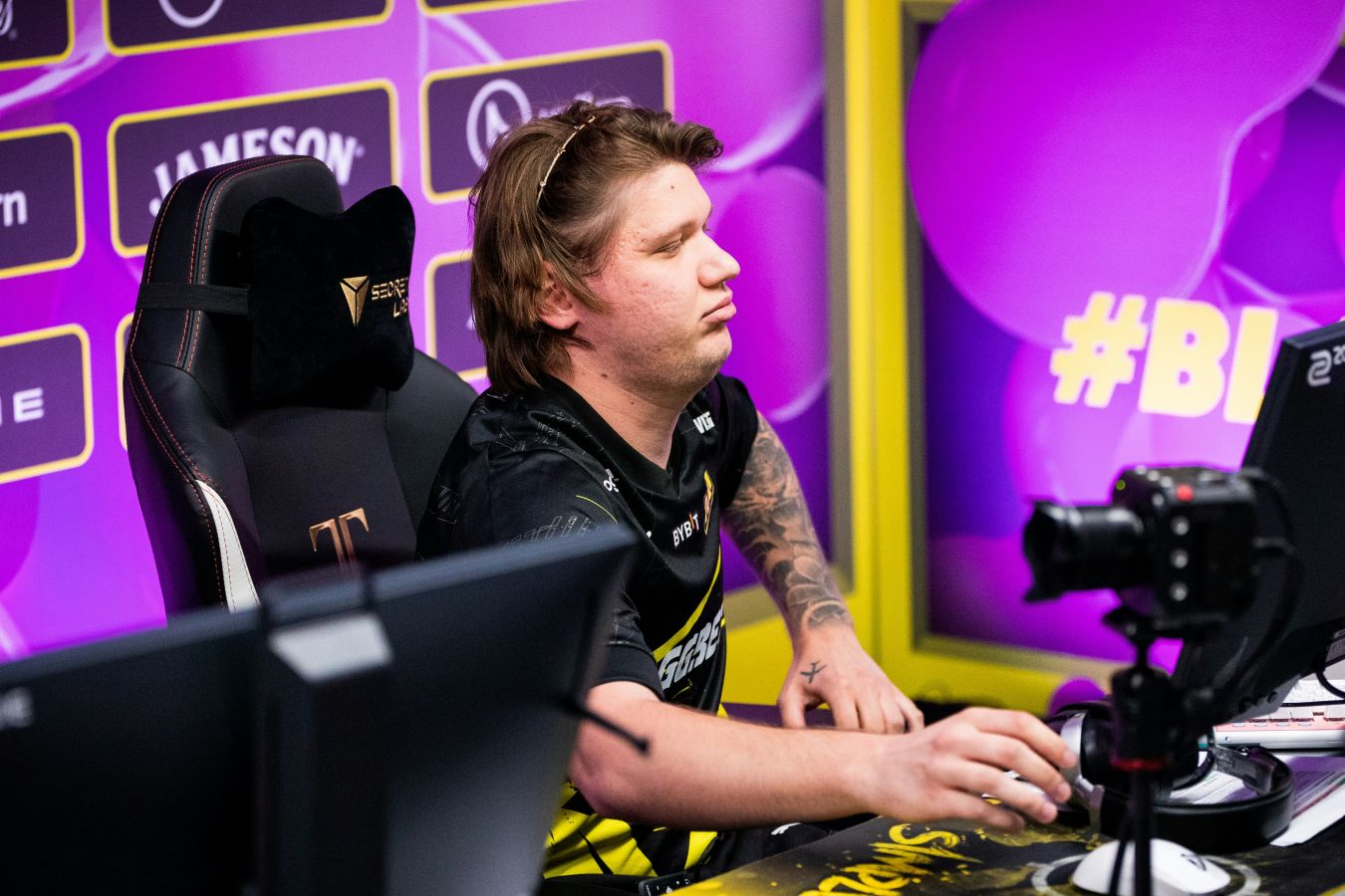 Первая игра Симпла за BC.Game может пройти 11 августа — если команда найдёт пятого игрока ...