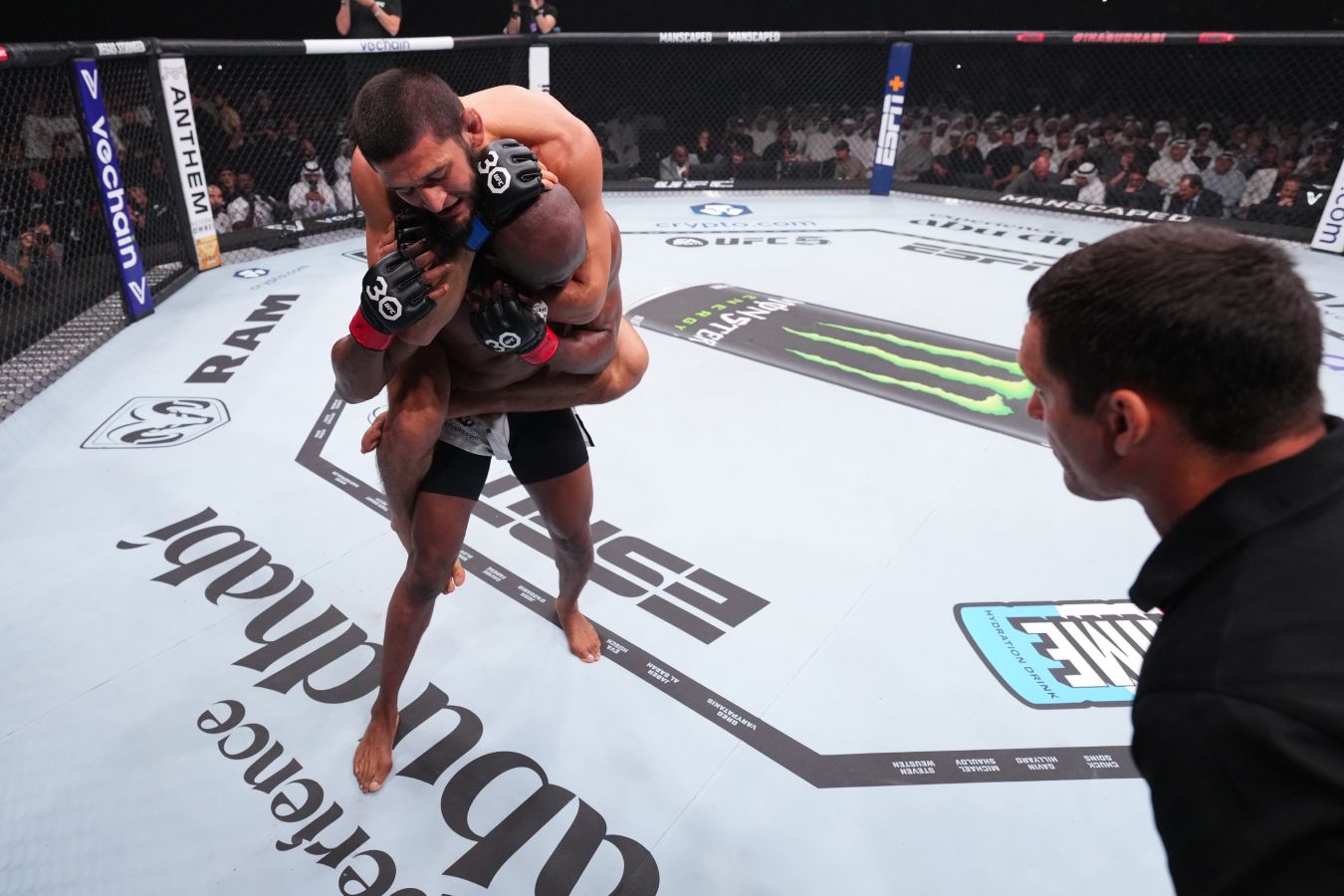 UFC 308: Роберт Уиттакер — Хамзат Чимаев, 26 октября 2024 года, MMA ...