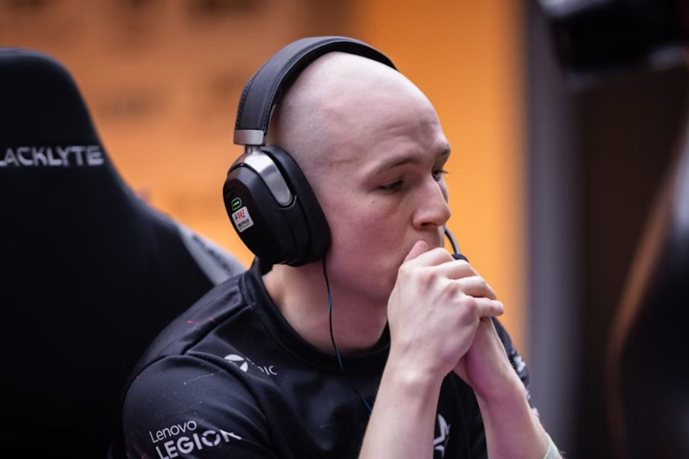 EliGe покинул состав Complexity по CS2 — в команде осталось три игрока ...