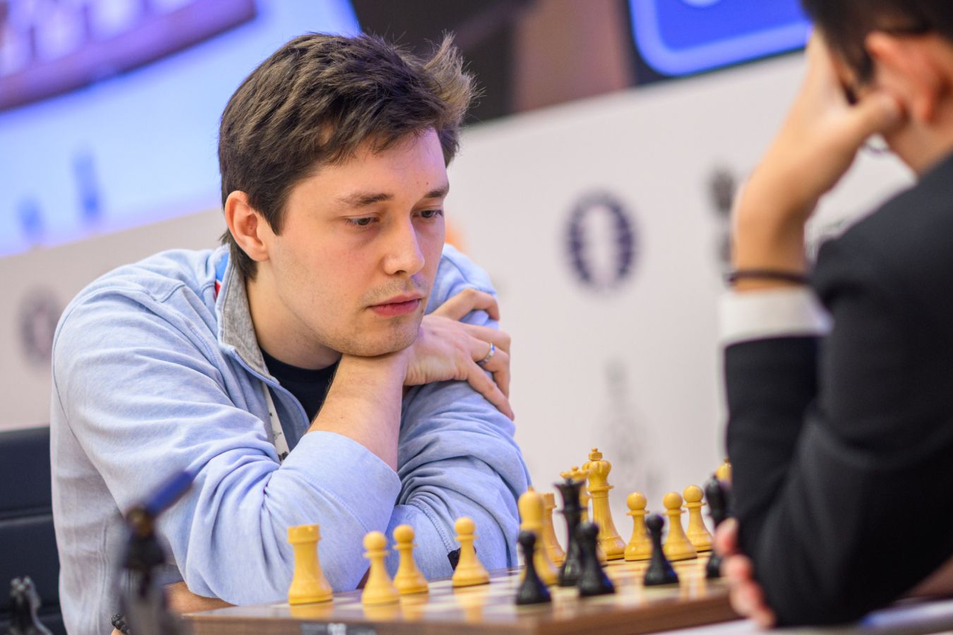 Кубок мира по шахматам — 2025, Андрей Есипенко — Нодирбек Якуббоев ...