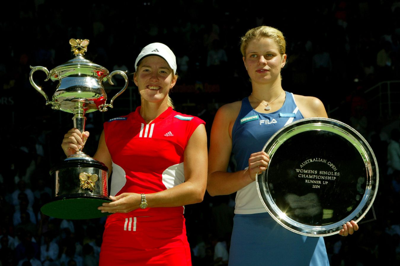 Жюстин Энен — Ким Клейстерс, финал Australian Open — 2004 с судейской ...