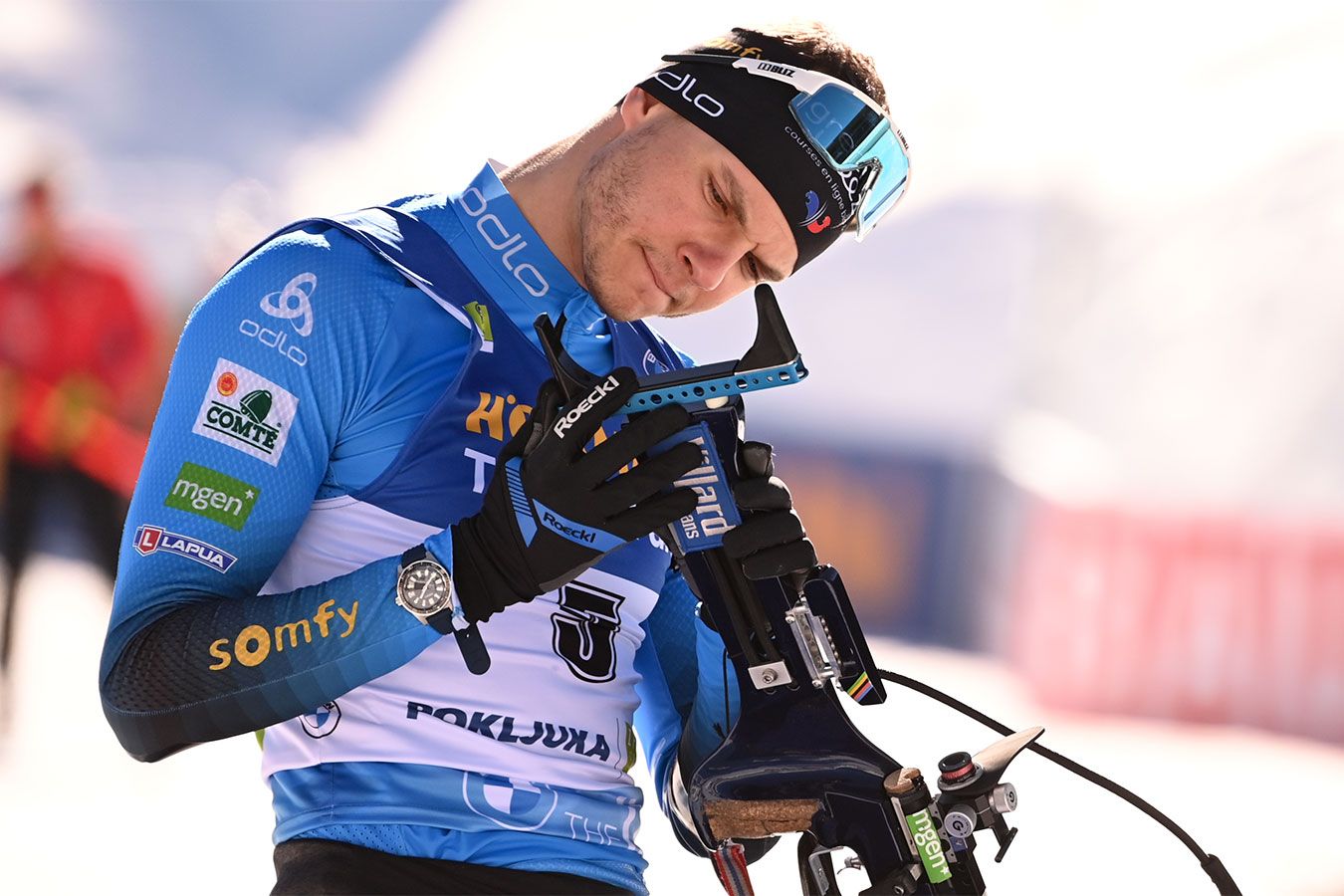 Французские биатлонисты на этапе КМ в Рупольдинге пять раз финишировали ...