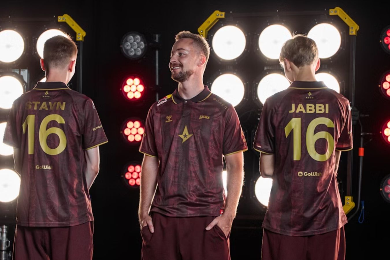 Организаторы BLAST Fall Final 2024 по CS2 разрешили Astralis играть с ...