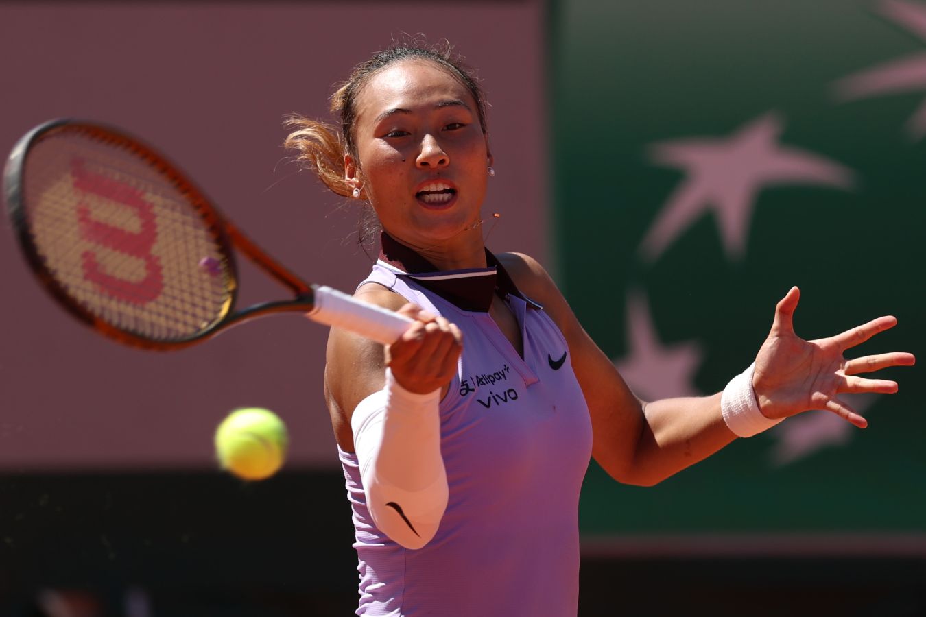 Чжэн Циньвэнь — вторая китаянка, дошедшая до 1/4 финала на «Ролан ...