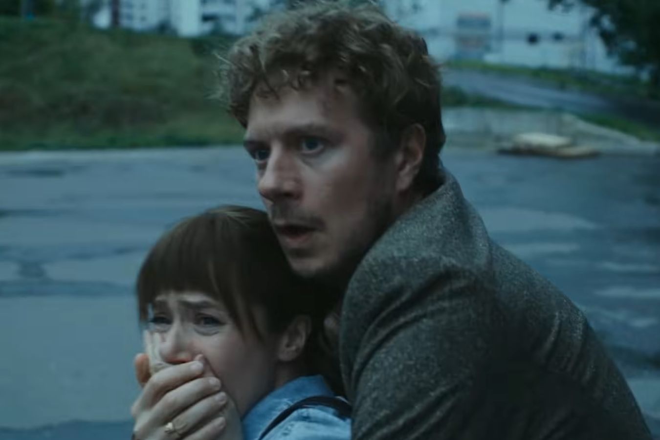 Вышел трейлер семейной драмы «Время Счастливых» с Тихоном Жизневским ...