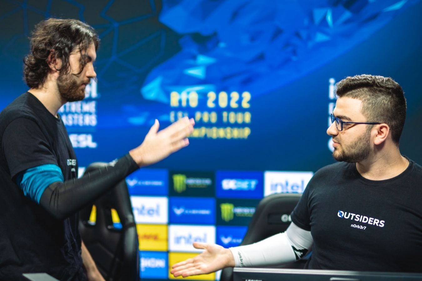 Virtus.pro вышла в следующий раунд чемпионата мира IEM Rio Major 2022 по CS:GO - Чемпионат