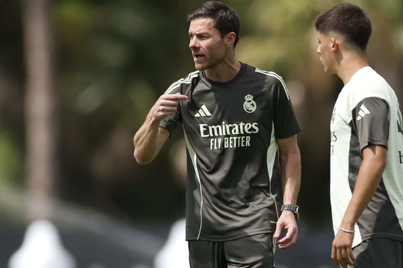 Тренер «Реала» Хаби Алонсо высказался о длительном перелёте команды в ...