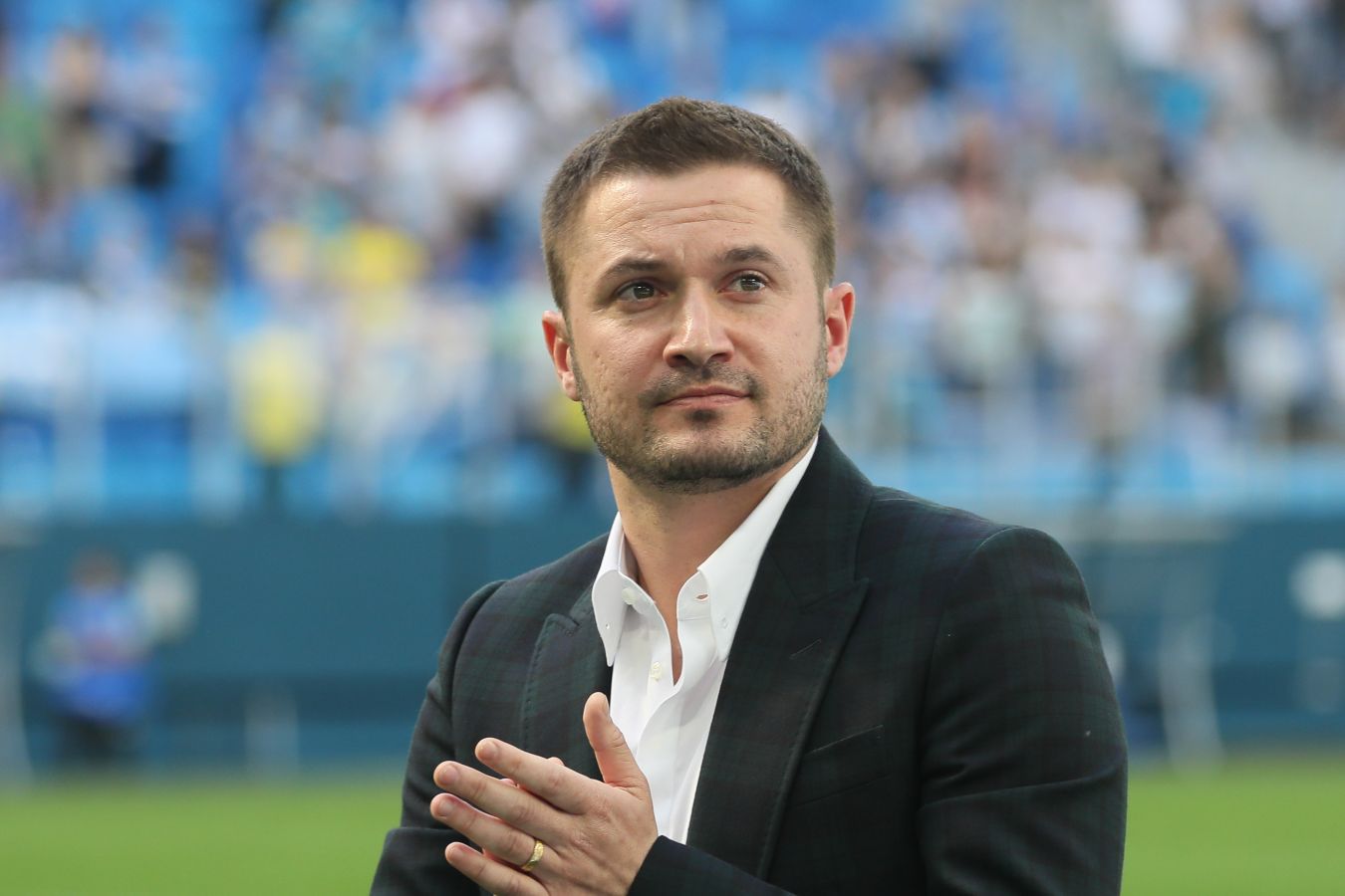 «Стою и чувствую себя проституткой». Файзулин — об обратной стороне ...