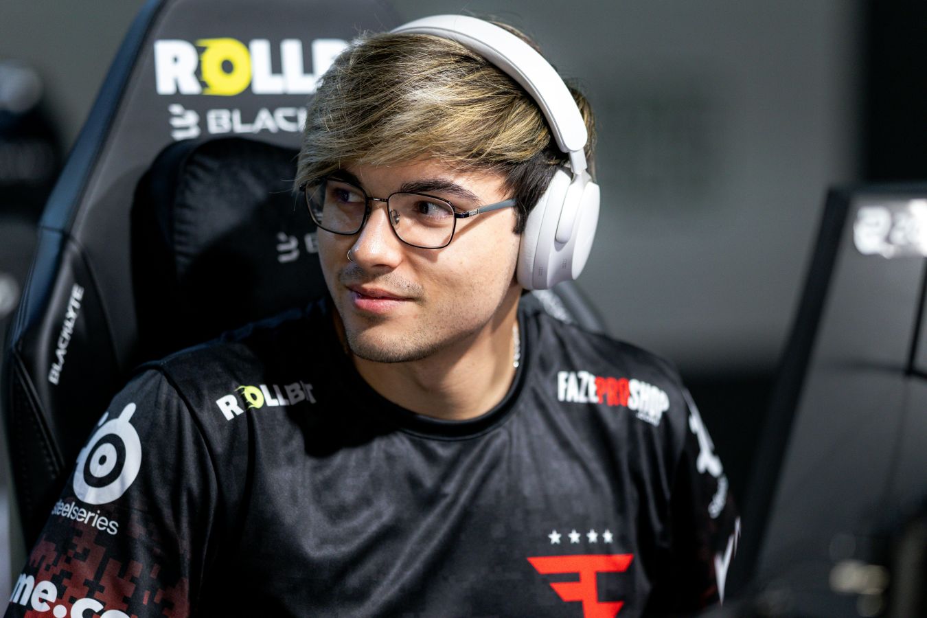 FaZe победила Lynn Vision в первом матче на чемпионате мира по CS 2 в ...