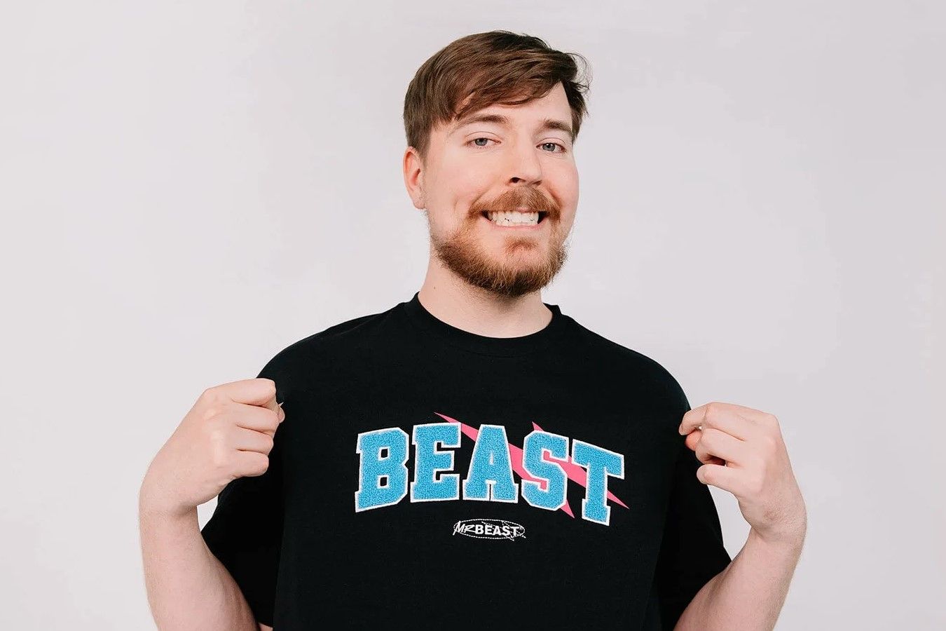 Блогер MrBeast подал в суд на своего партнёра по доставке еды из-за ...