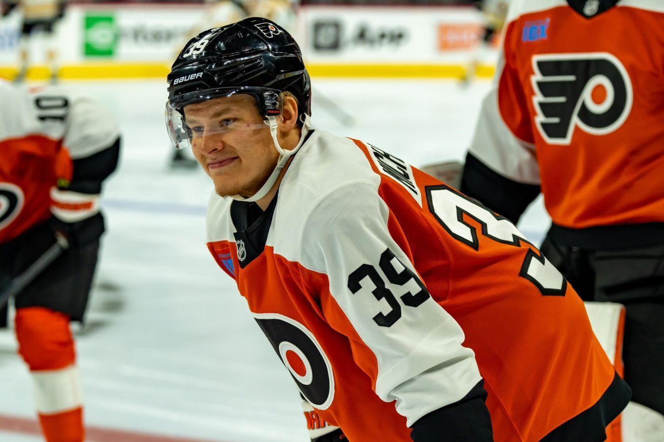 «Он может быть невероятным игроком для НХЛ». Карбери — о Матвее Мичкове ...