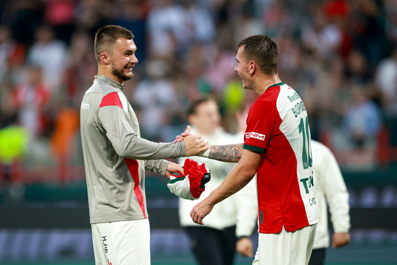 Комличенко: с Воробьёвым в «Локо» мы подстёгиваем друг друга, это идёт ...