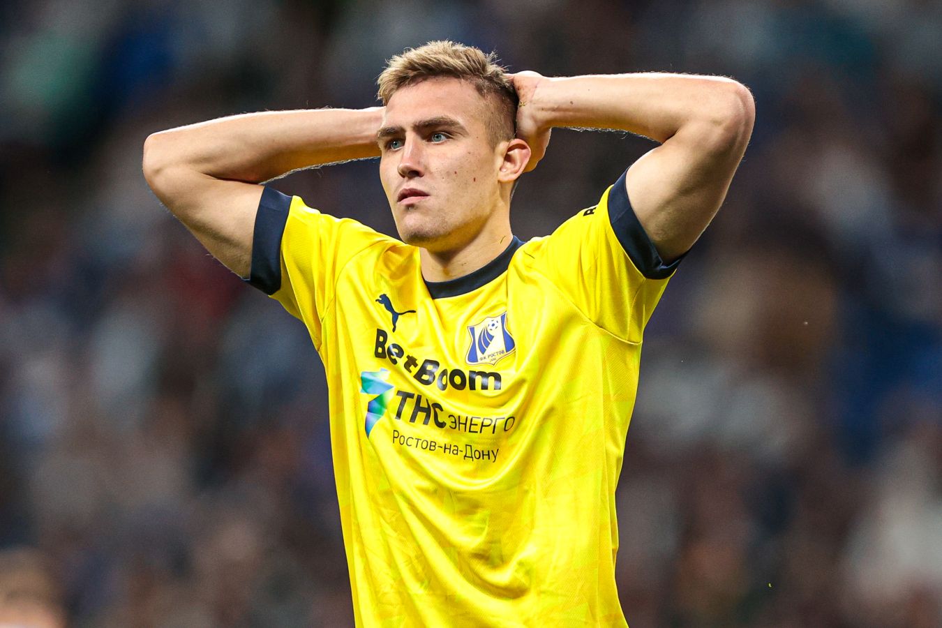 Голенков рассказал, как в «Крыльях Советов» команда забыла партнёра на ...