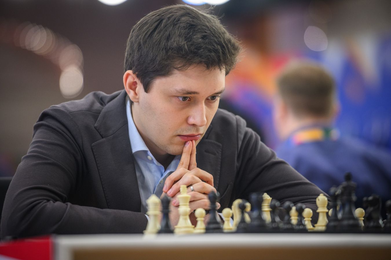 Кубок мира по шахматам — 2025, Андрей Есипенко — Вэй И, онлайн ...