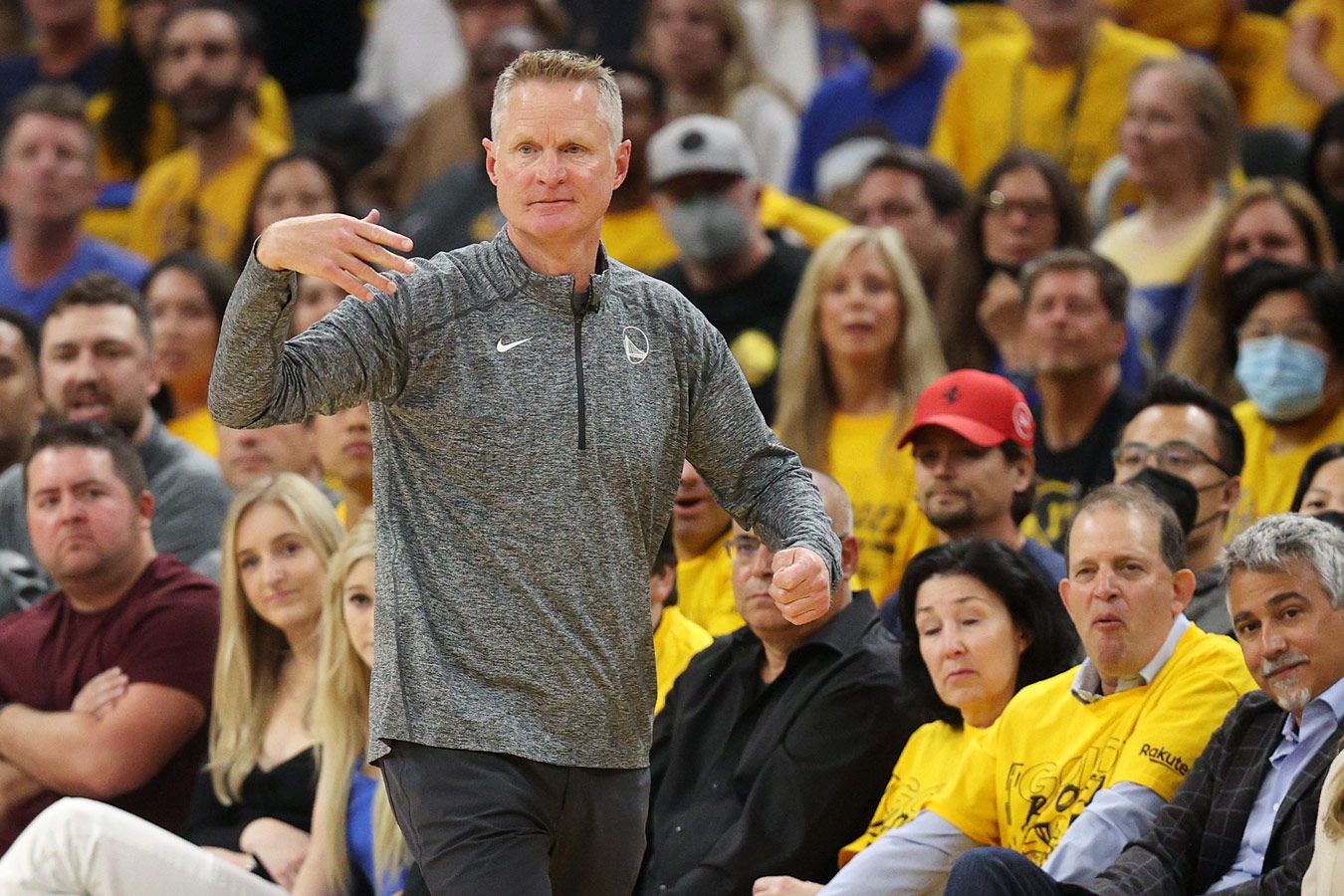 Стив Керр рассказал, какой компонент в игре «Голден Стэйт» должен ...