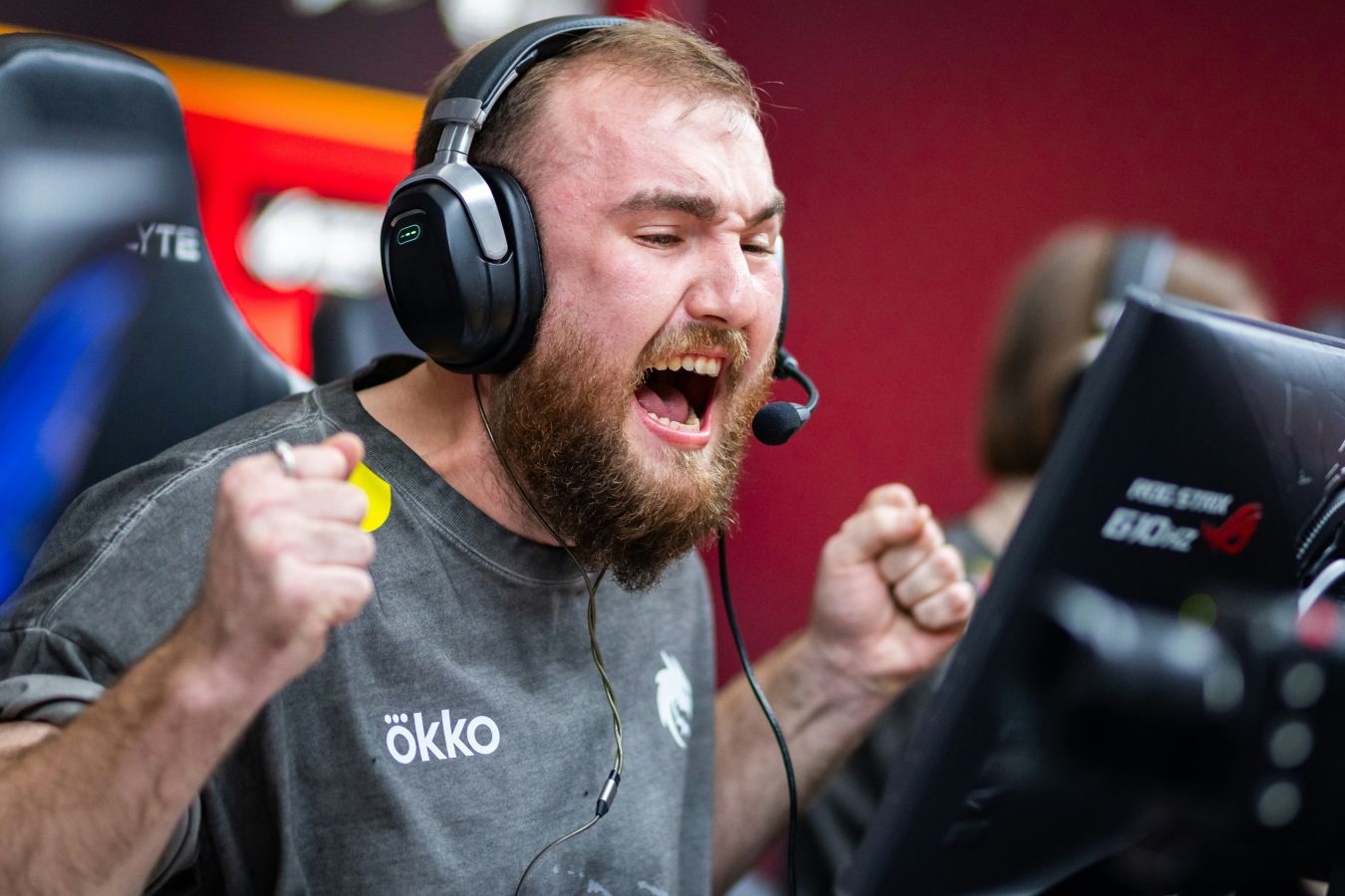 Team Spirit начала BLAST Rivals Fall 2025 по CS 2 с поражения от Team Falcons - Чемпионат