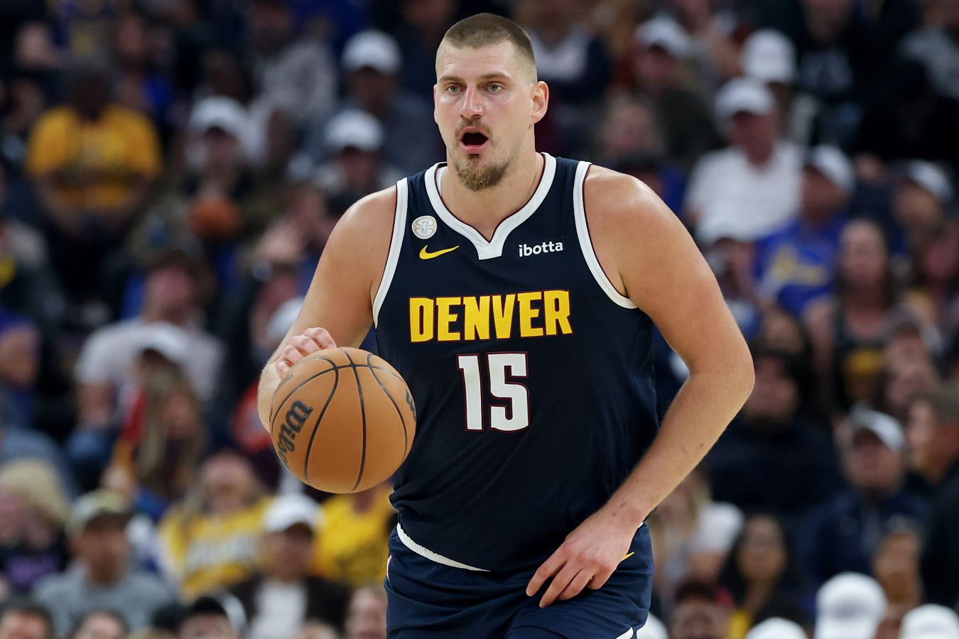 Никола Йокич за первую четверть матча с «Клипперс» набрал 25 очков ...