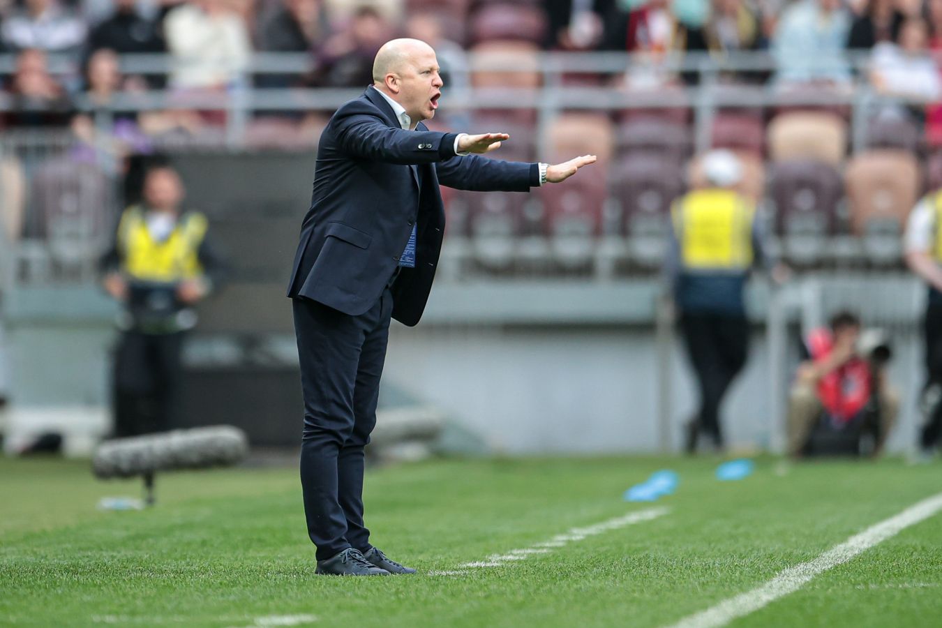 Александр Салугин: ЦСКА важно найти нового тренера в ближайшую неделю ...