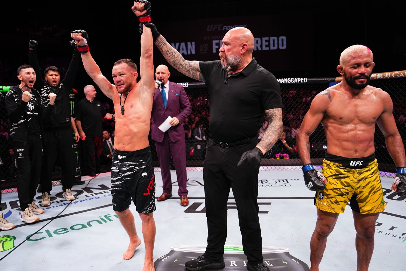 Результаты турнира UFC Fight Night 248 - Чемпионат