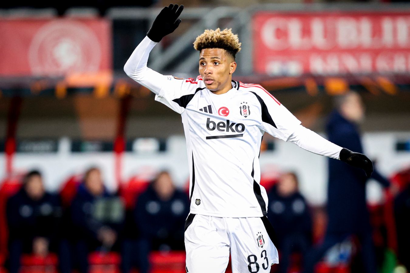 «Бешикташ» выкупил у «Бенфики» 50% прав на Жедсона, близкого к переходу ...