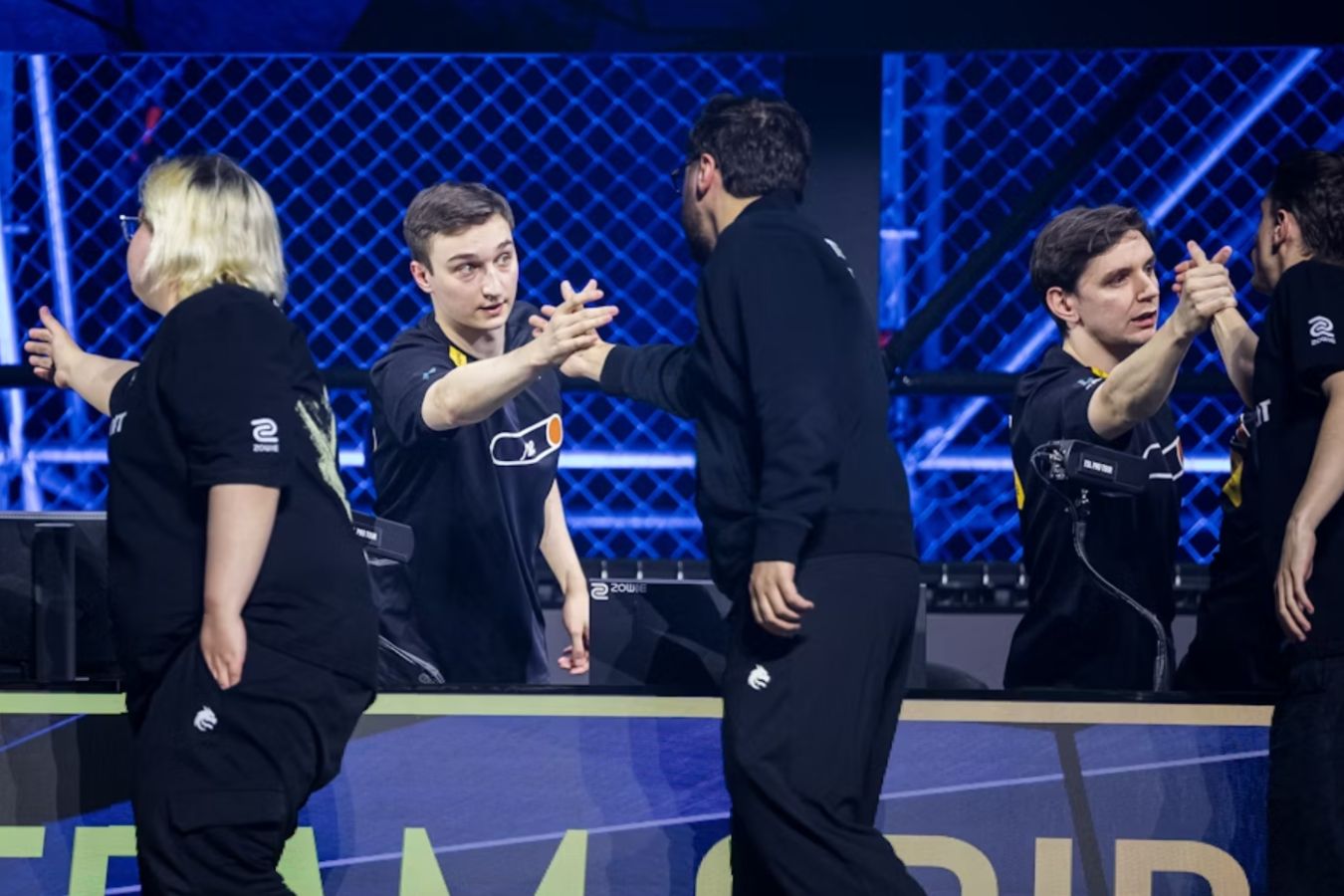 Team Spirit выбила Virtus.pro с чемпионата IEM Katowice 2025 по Counter-Strike 2 - Чемпионат