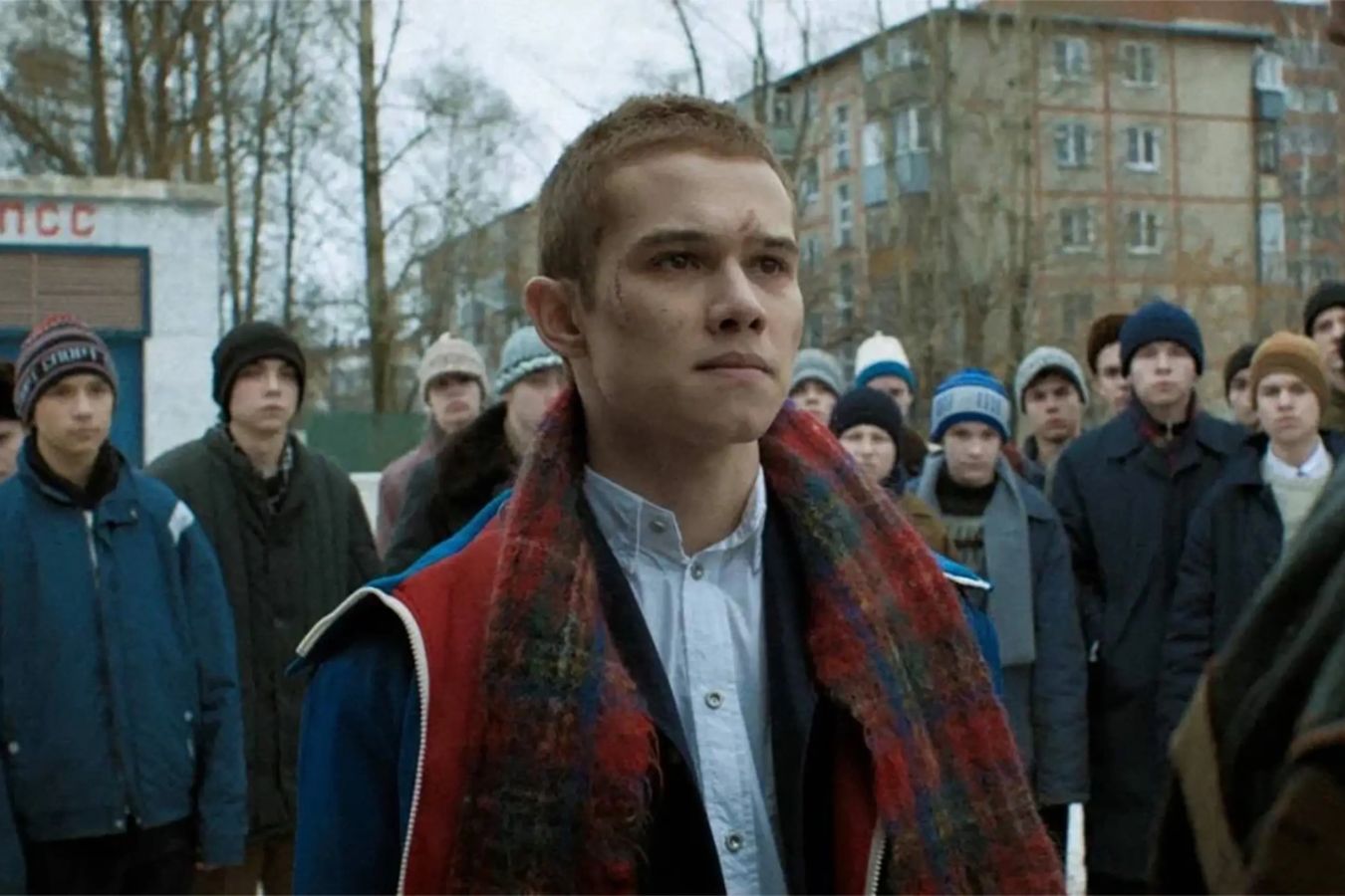 Лучшие российские сериалы за 5 лет: Слово пацана Кровь на асфальте ...