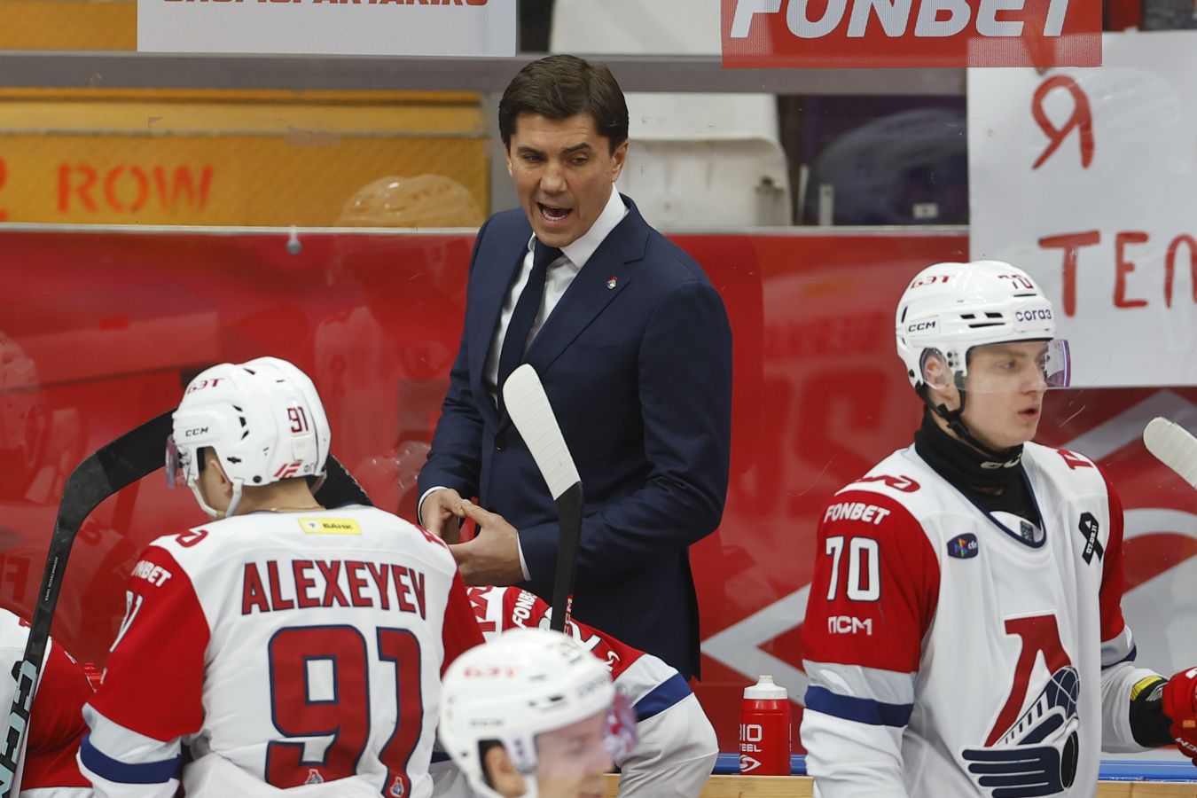 «Все хотят попасть в тик-ток». Никитин — о моменте Паника с броском из-под ноги - Чемпионат