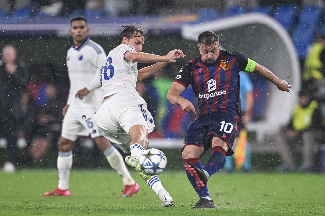 Базель — Копенгаген, результат матча 20 августа 2025 года, счет 1:1 ...