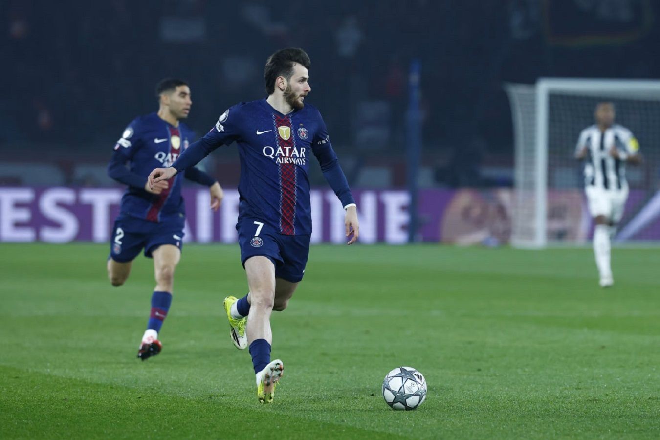 В «ПСЖ» рассказали о состоянии Кварацхелии и ещё двух игроков перед ...