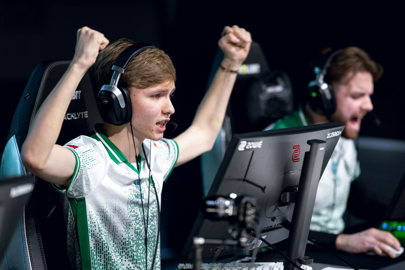 M0NESY рассматривал переход в состав Virtus.pro по Counter-Strike 2 - Чемпионат