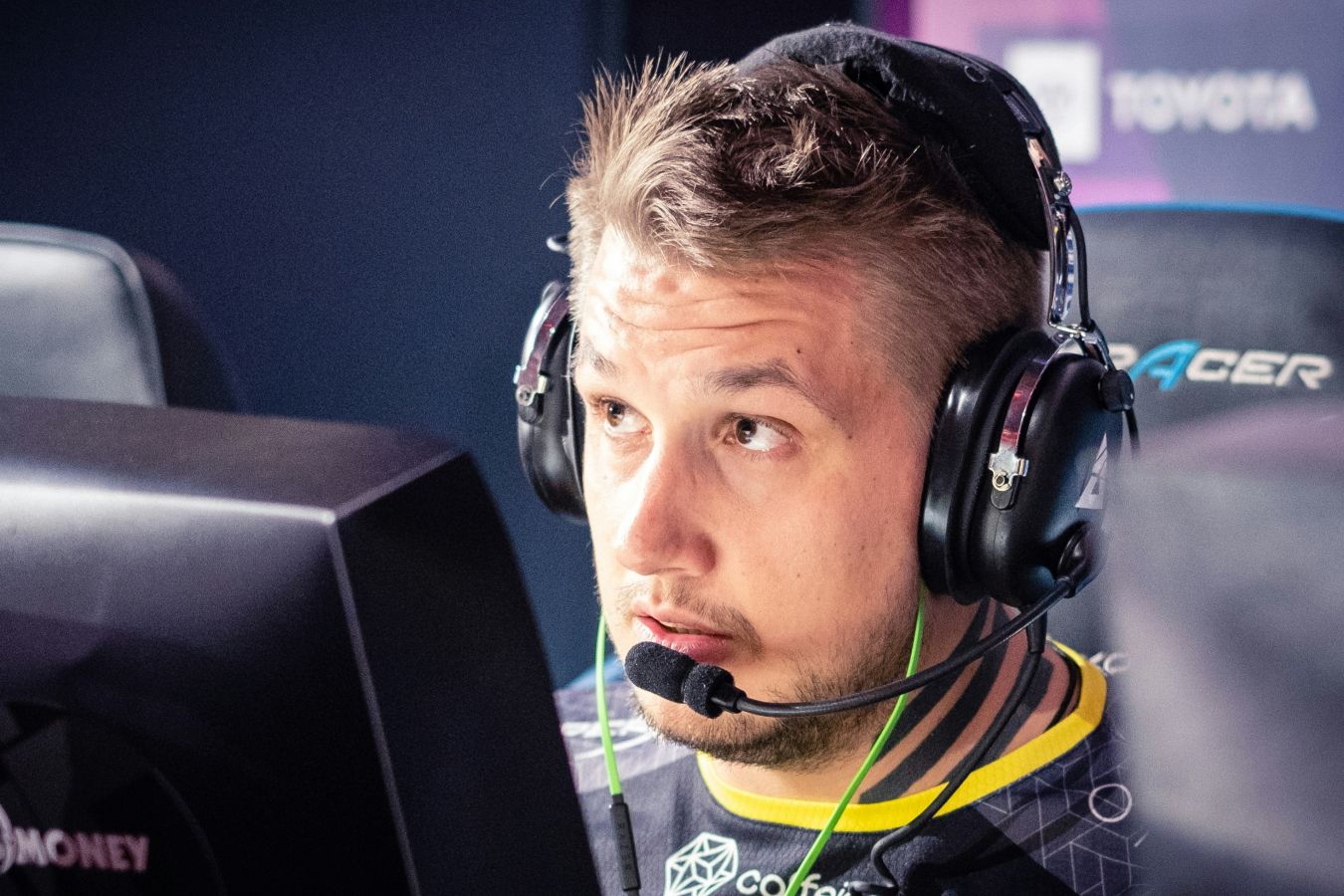 «NAVI хватит на топового игрока»: Zeus призывает клуб потратиться на рынке CS2 - Чемпионат