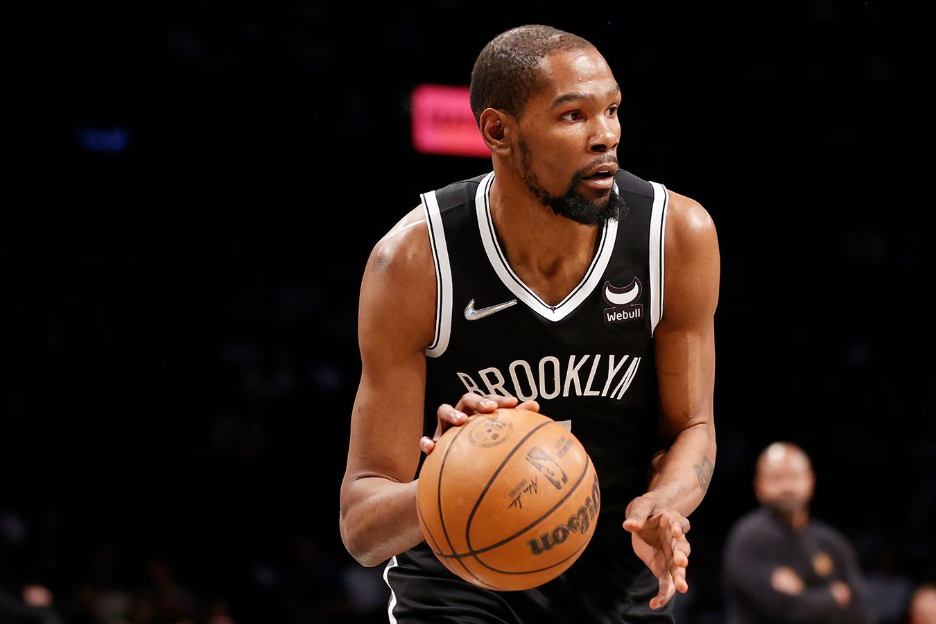 Обозреватель НБА рассказал, как владельцу «Нетс» стоило реагировать на ...