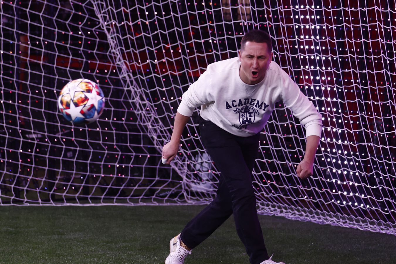 Владимир Быстров: чем Мостовой хуже Абаскаля? Он не смог бы так же ...